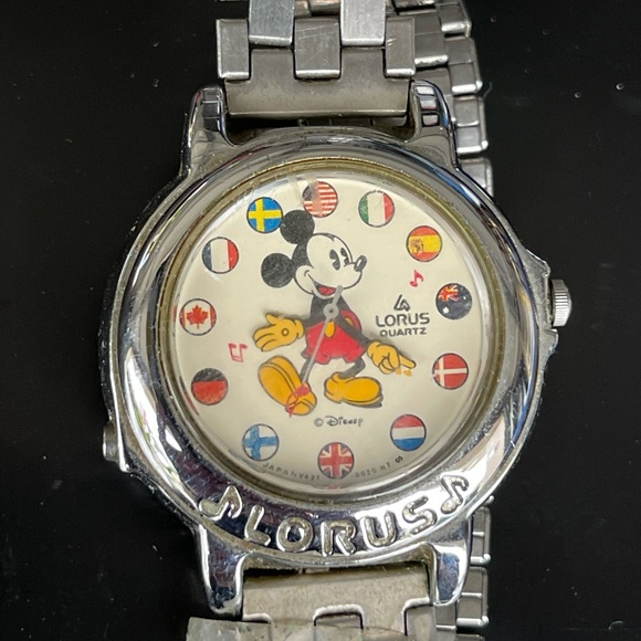 Lorus | Accessories | Vintage Disney Wrist Watch | Poshmark